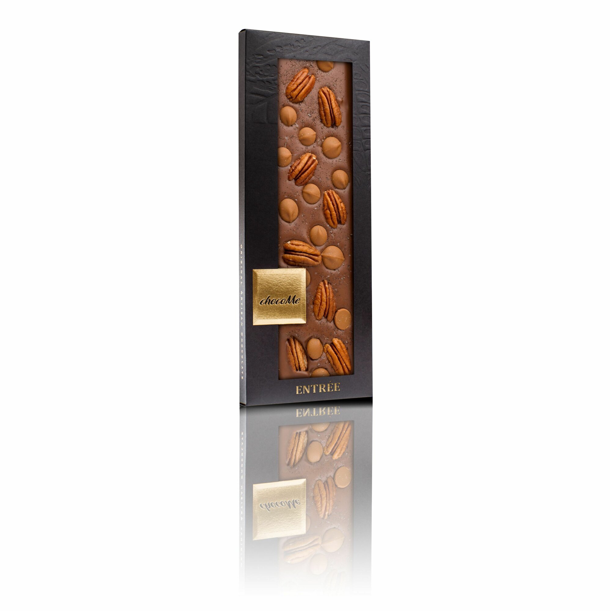 Молочный шоколад chocoMe с солью, пеканом, карамелью, премиум, 150 гр, Франция