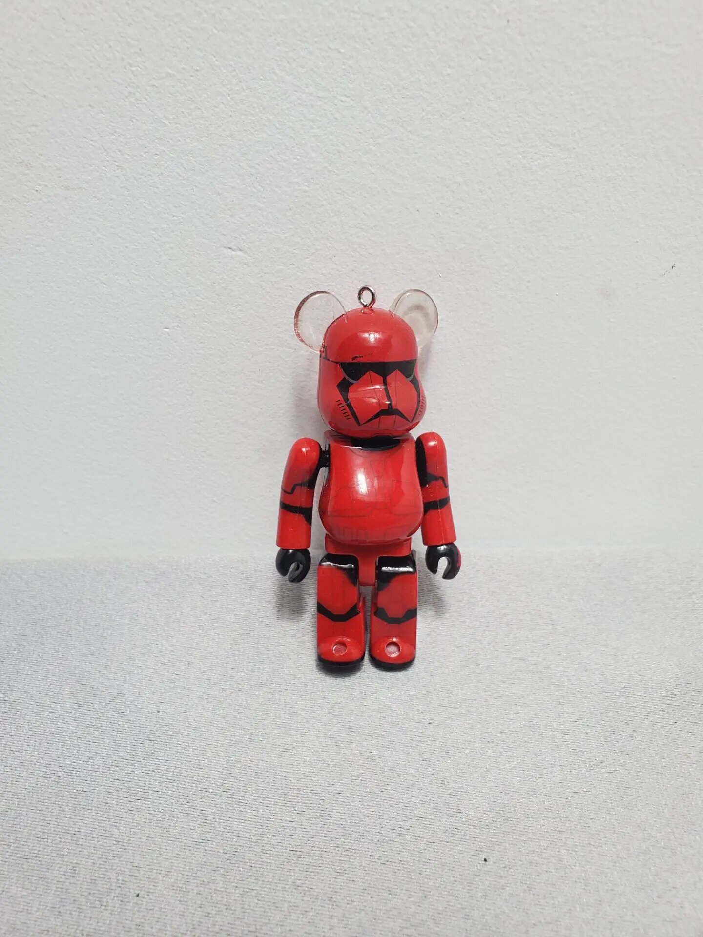 Фигурка Bearbrick Star Wars Дарт Вейдер, красный/розовый