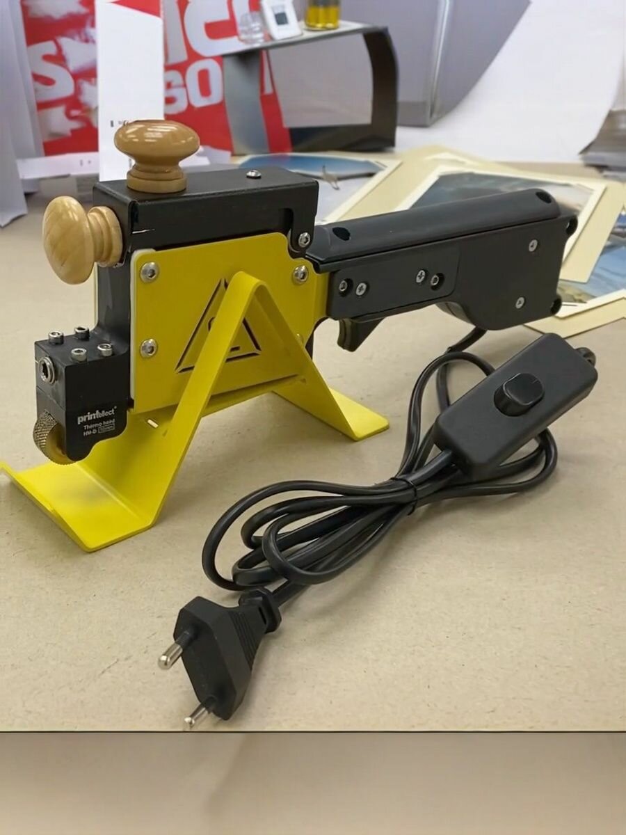 Клеевой пистолет PRINTELLECT RTG-120 роликовый 6мм + клей, Россия