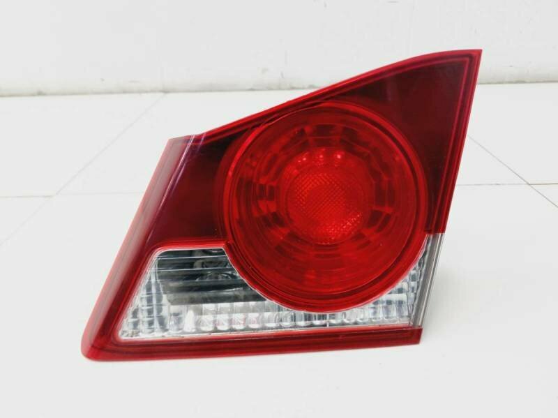 Фонарь задний внутренний правый Honda Civic 4D 2006-2012 кат.номер: 34151SNBG02