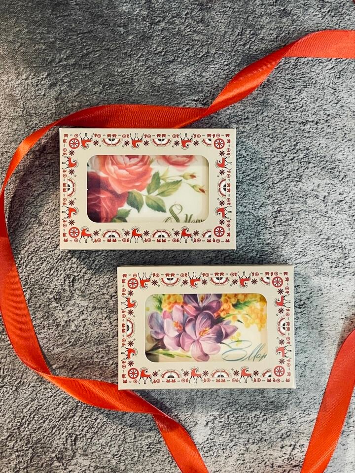 8 марта, пряники в коробочках, подарочный набор женщине.