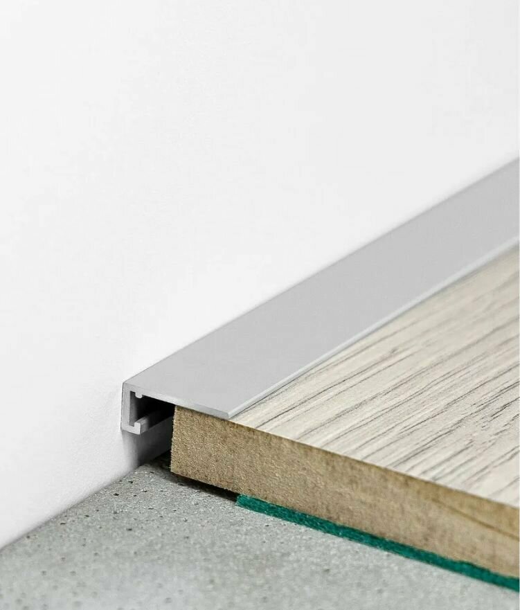 Щелевой микроплинтус для пола Лука Антиплинтус алюминиевый 16х2000 мм, анод серебро 01л, комплект пружин 5 шт. + плинтус 1 шт.