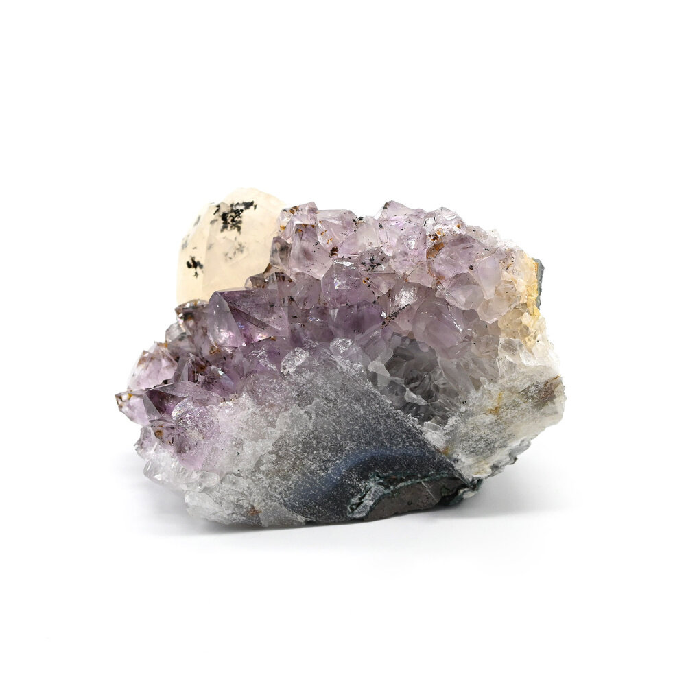 Друза Аметист Бразильский с кальцитом 57*38*39мм, 95г (E) .