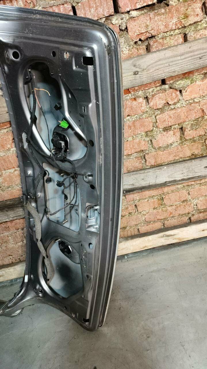 Крышка багажника со стеклом Audi A6 C5 2000