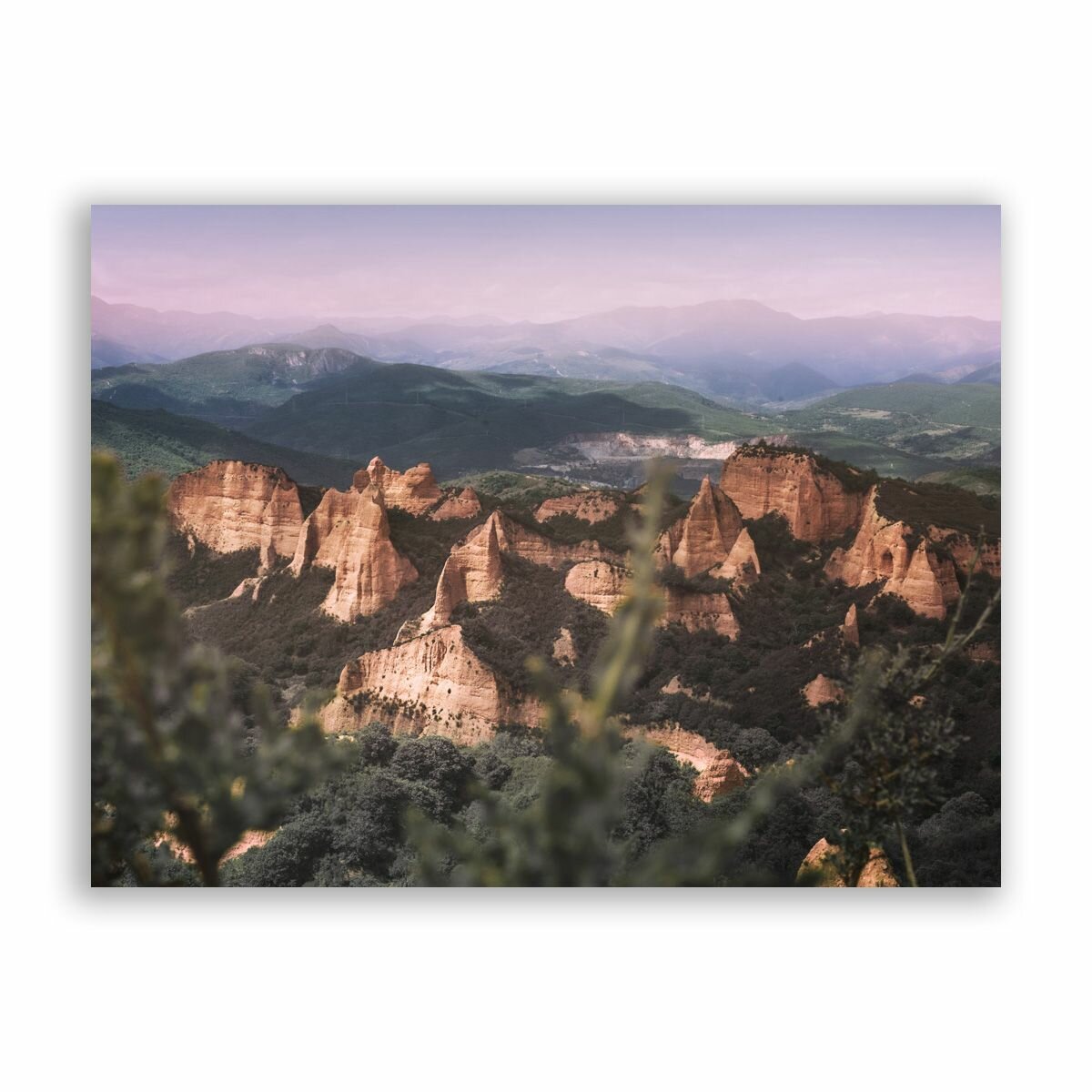 Постер, плакат на бумаге / Природа Испании - Горы / Размер 30 x 40 см