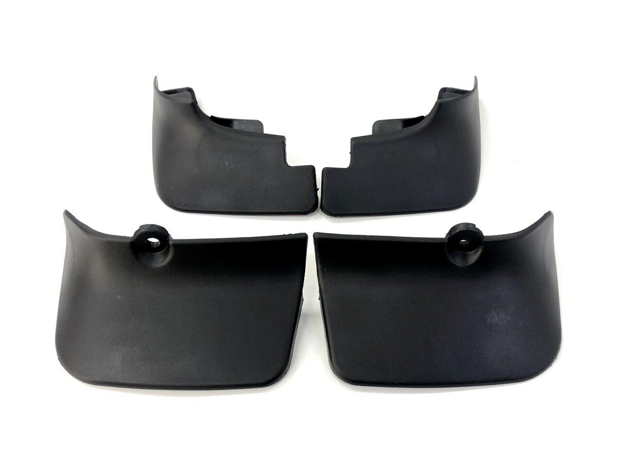 Брызговики для Toyota Ipsum (1996-2001г) комплект. Брызговики на Тойота Ипсум