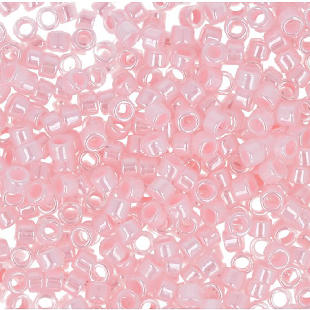 Бисер Япония "TOHO" 11/0 TREASURE 1.6 мм 5 г №0145 св. розовый/перламутровый