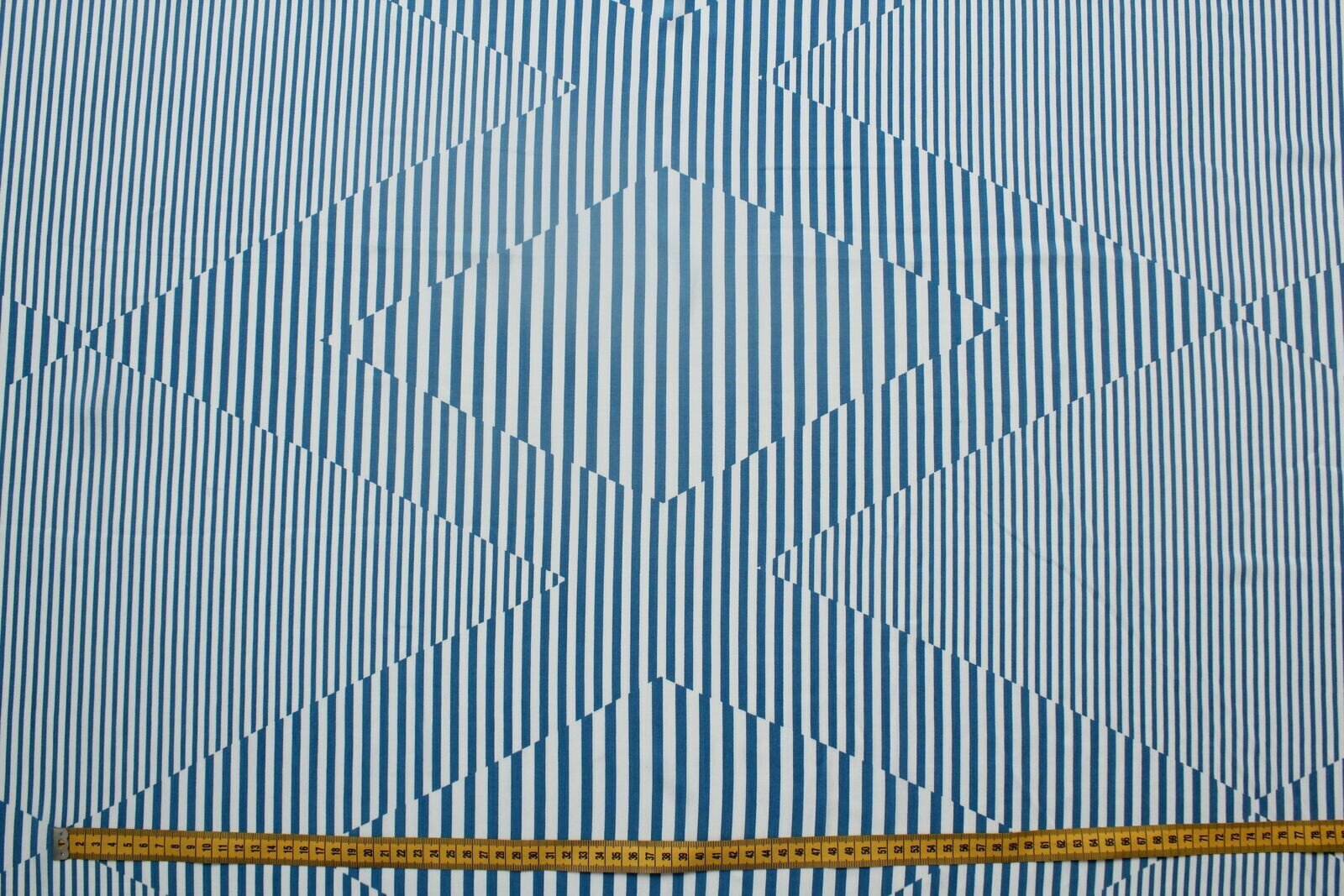 Ткань Вискоза плательная бело-синяя полоска , 160 г/пм, ш140см, 0,5 м