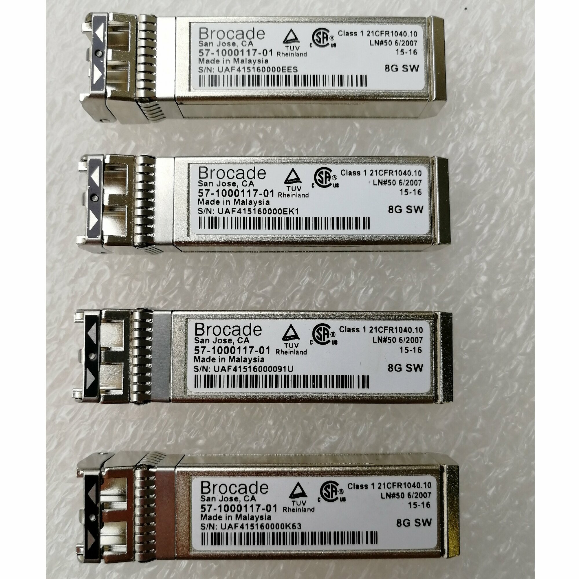 Трансивер оптический Brocade 57-1000117-01 комплект 4 шт. модуль SFP+ FC SWL 8Gbps SR 850nm Pluggable miniGBIC FC8x