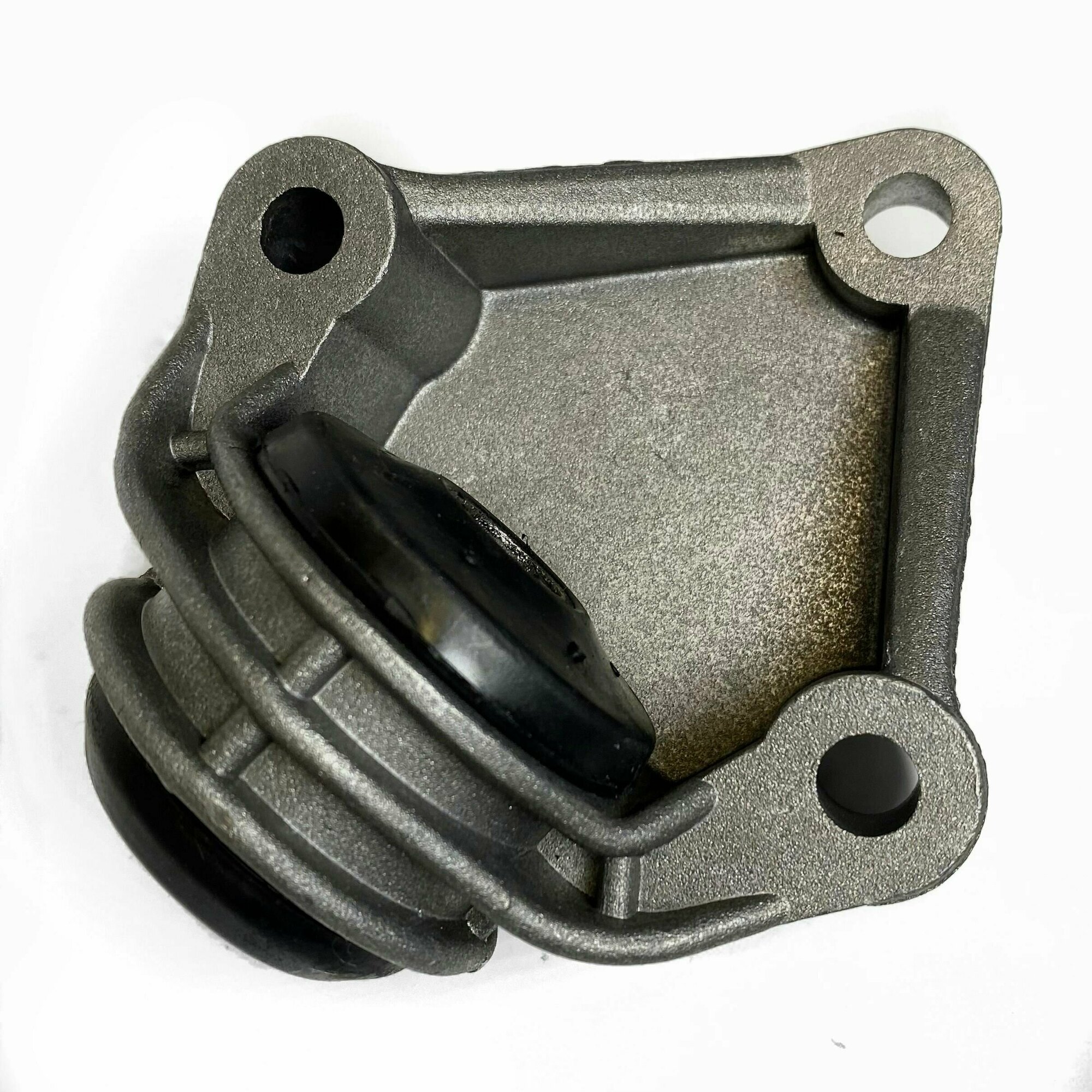 Кронштейн растяжки передней подвески оксидированный (краб) AMT для ВАЗ ВАЗ 2108-099/2113-15 (AM08-2904051/2108-2904051)