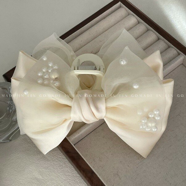 Заколка зажим краб с оригинальной тканевой бабочкой, украшенной жемчужинами аксессуар для укладки волос желтый