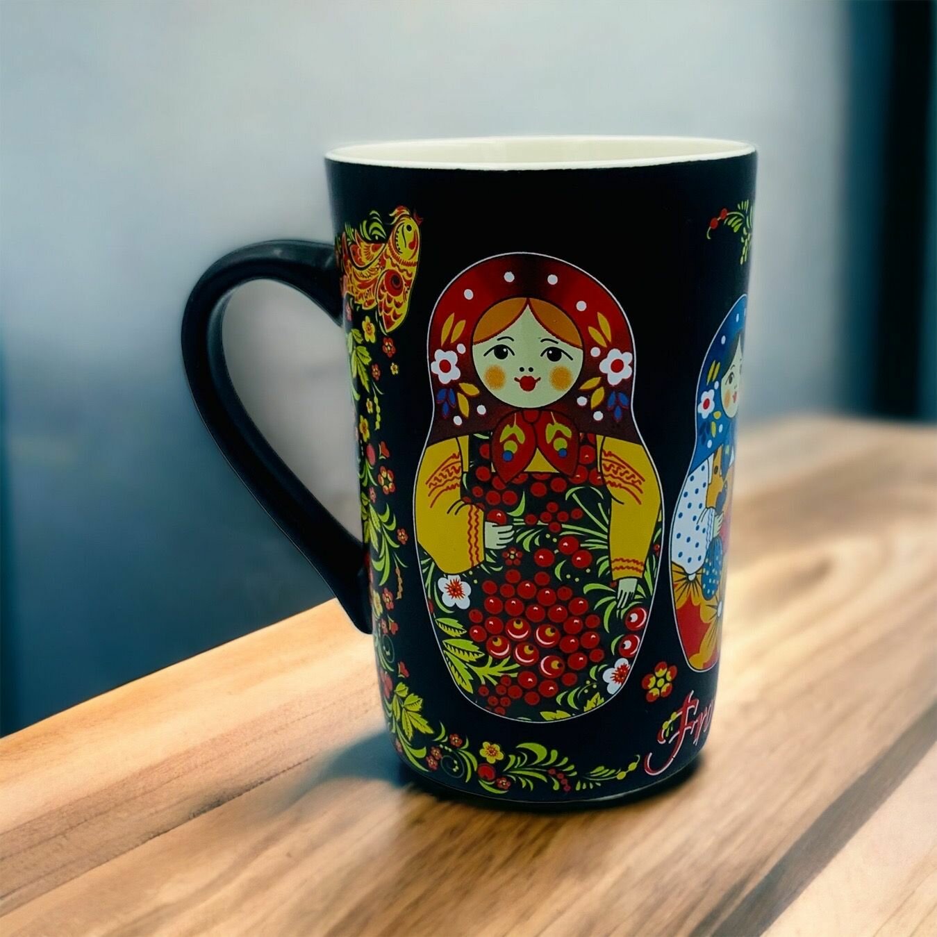 Кружка керамическая Матрешка , 300 мл.