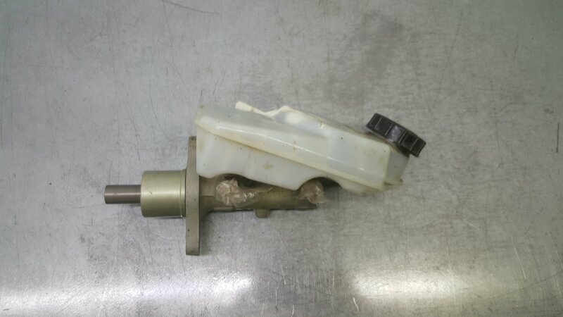 Главный тормозной цилиндр Ford Focus CB4 A0DA 1456989