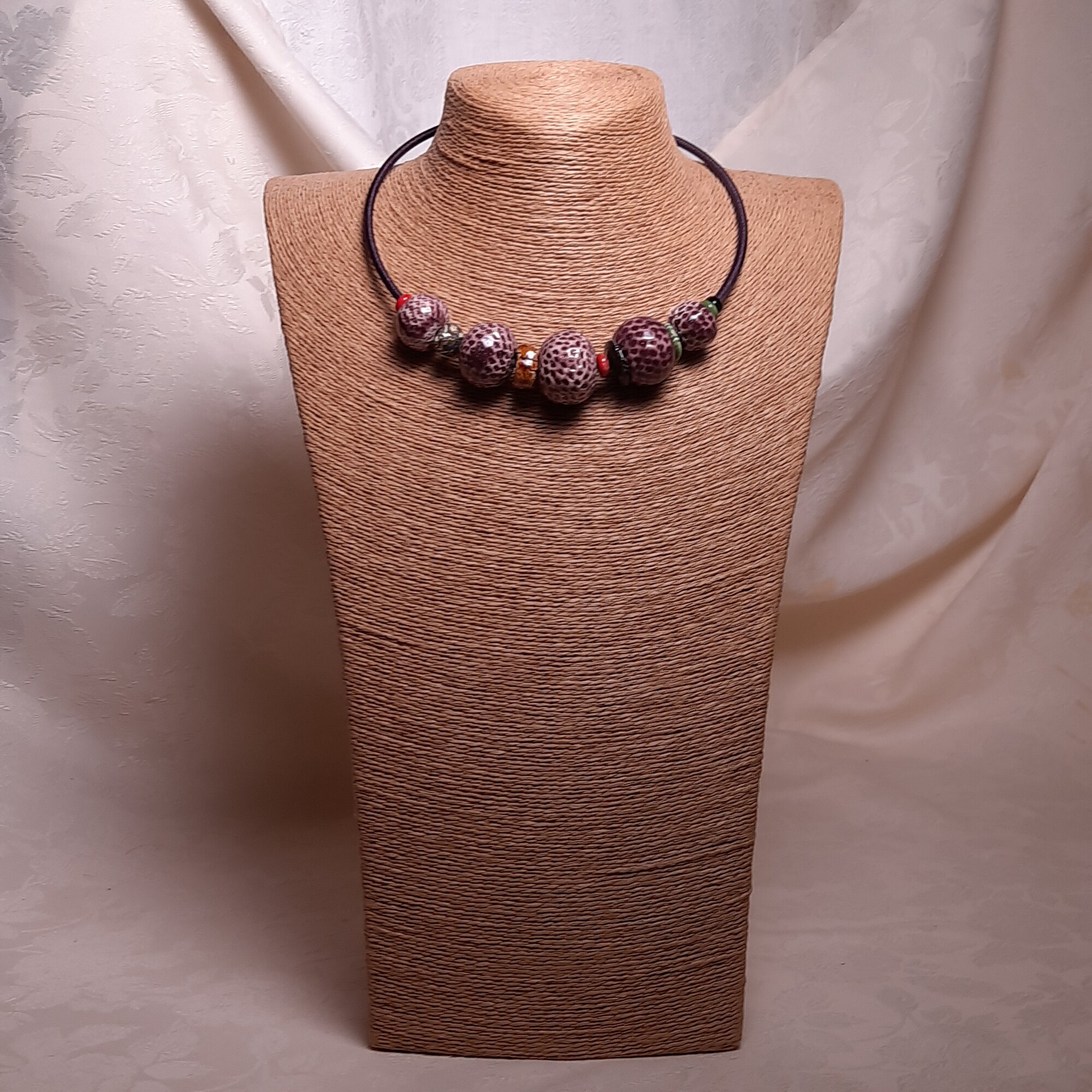 Чокер, керамика