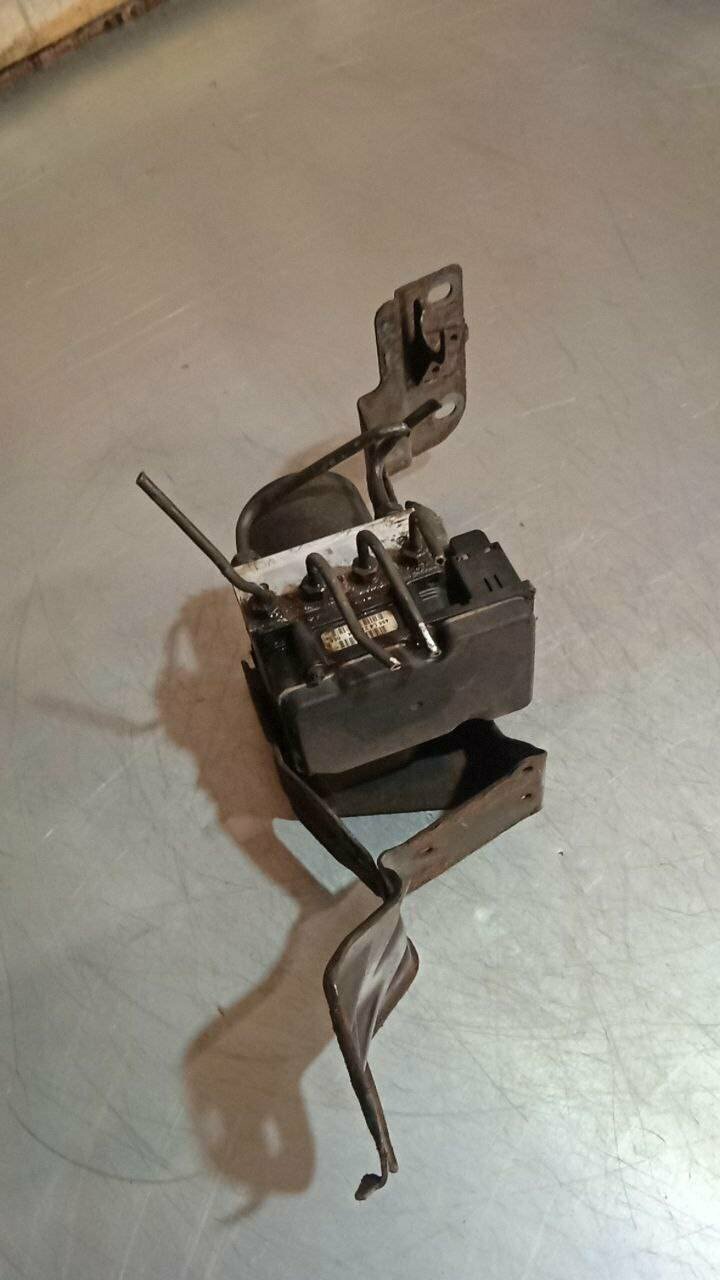 Блок ABS Ford Mondeo 3 рест. 2004 5S712M110AA