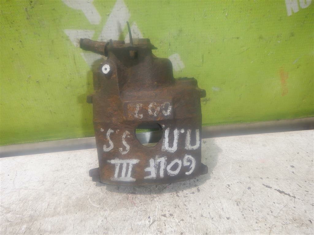 Суппорт передний правый VW Golf 3 Vento 91-97