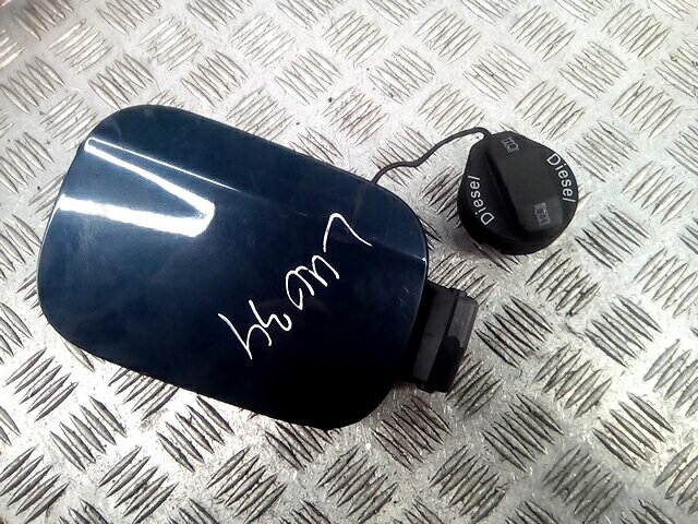 Лючок бензобака Volkswagen Golf 5 1K9809857B арт. 458080