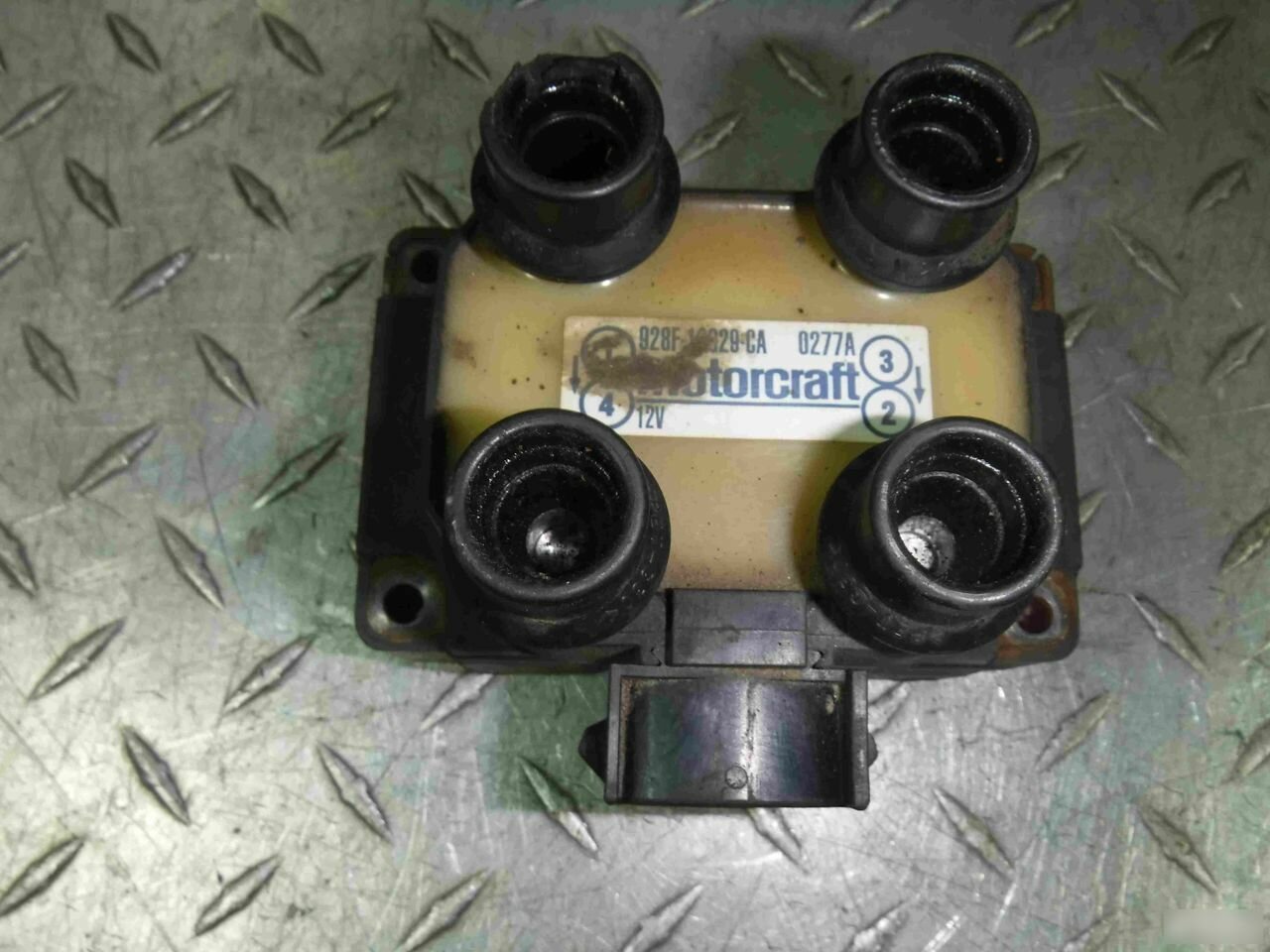 Катушка зажигания Ford Fiesta Mk4 (1995—1999) 6860289