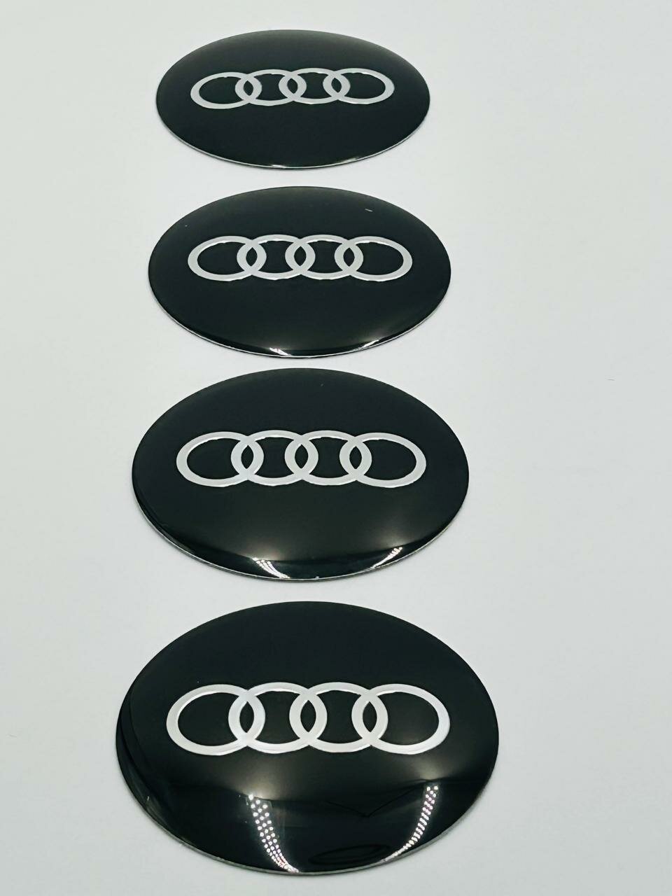Наклейки на диски и колпаки Audi Алюминий 90мм Черные