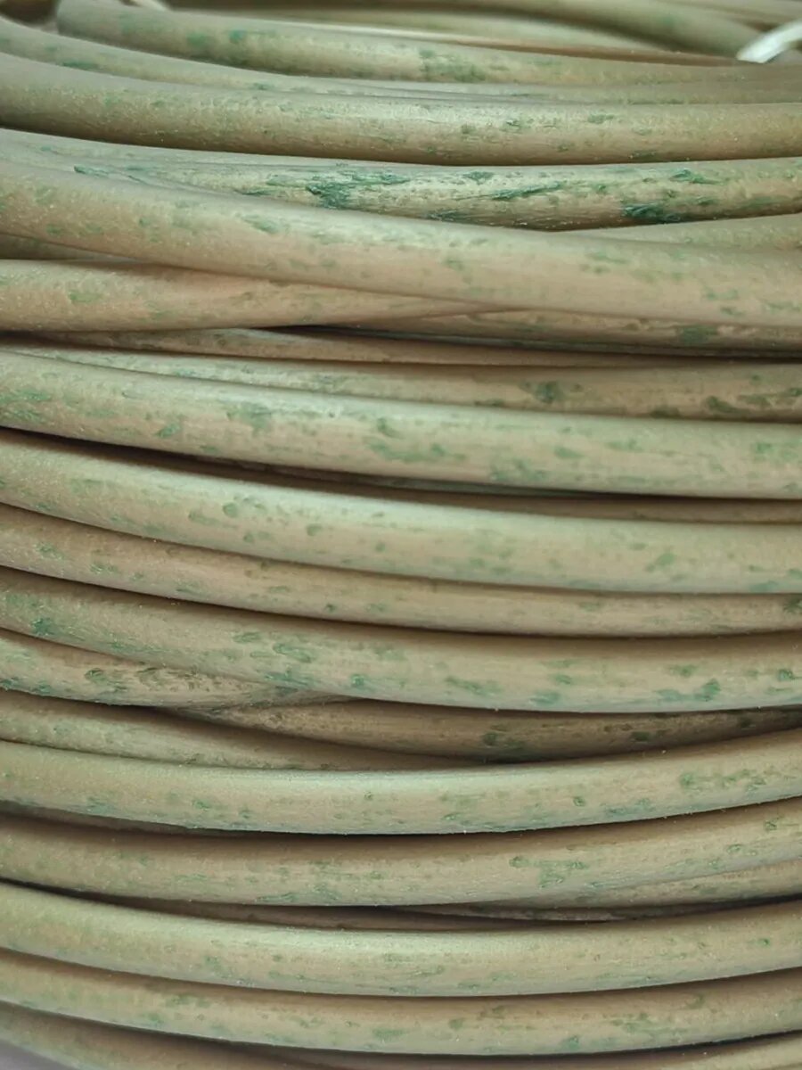 Искусственный ротанг для плетения, полутрубка 6 мм