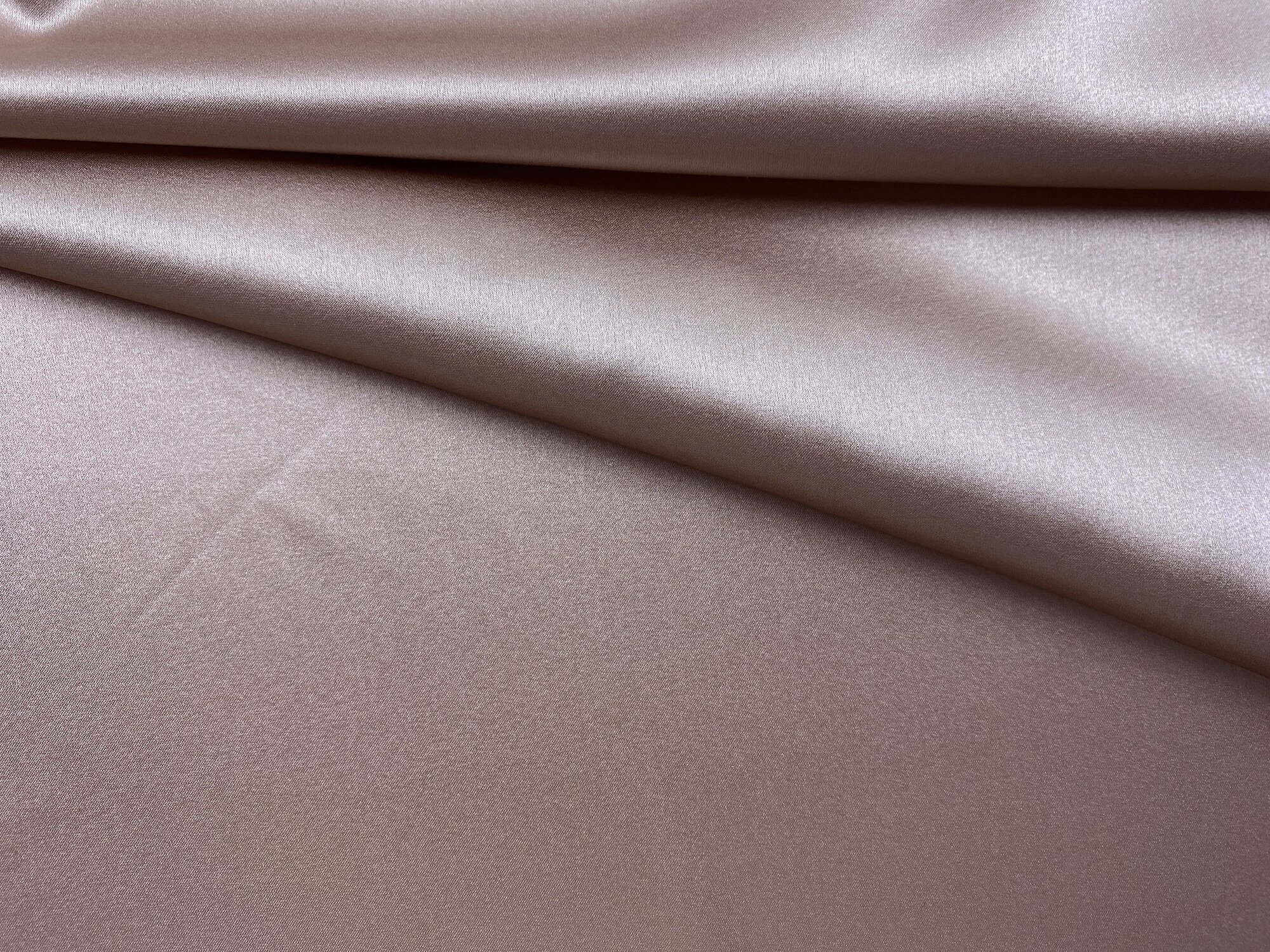 Ткань Шёлк бежево-розового цвета однотонная 46704