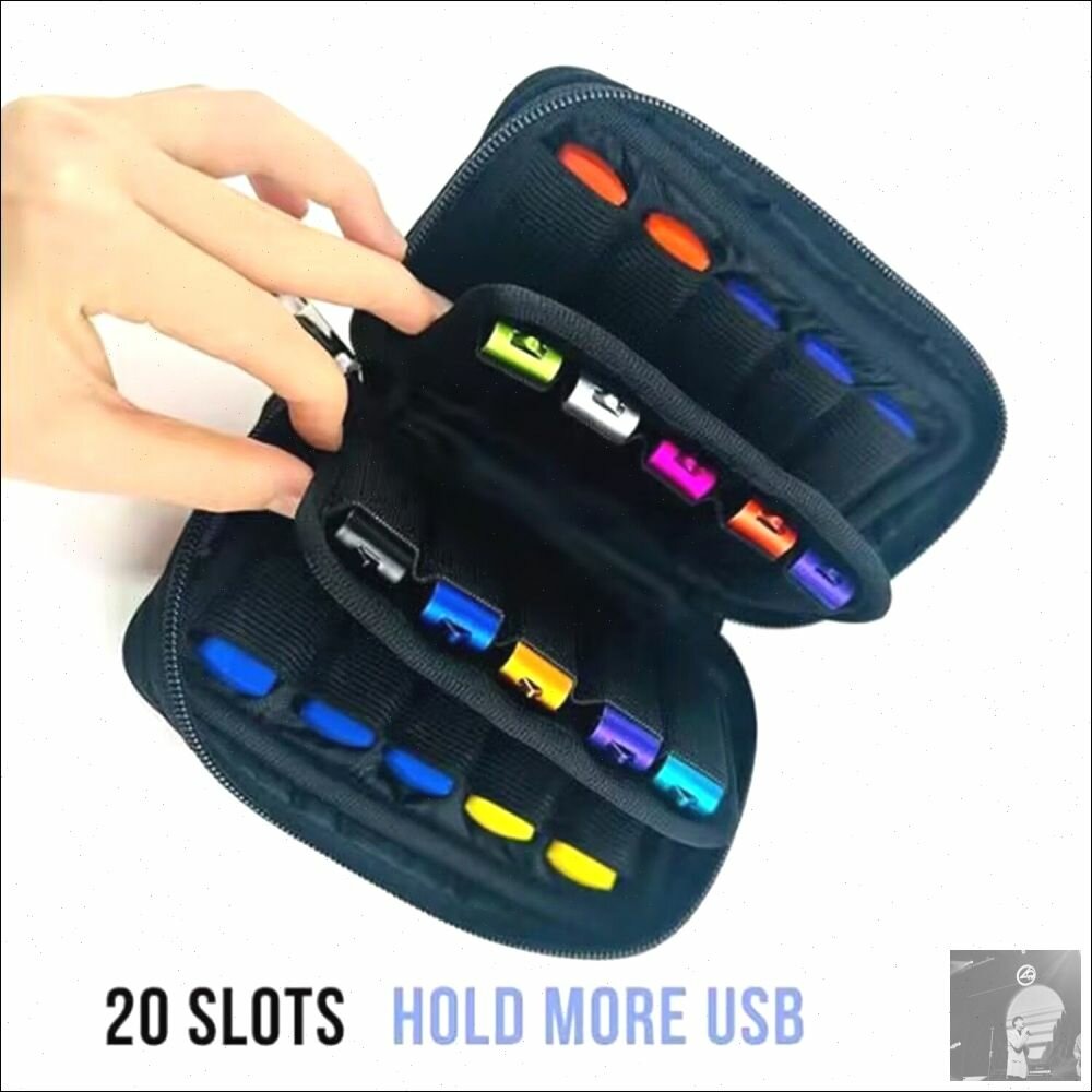 Уникальный чехол для карт памяти габаритами 170x105x40 мм и массой 70 г в серочерной расцветке комплектуется гарантией на 30 дней