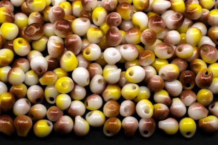 Бисер MIYUKI Drops 3,4мм #55059 White Funky Green, непрозрачный, 10 грамм