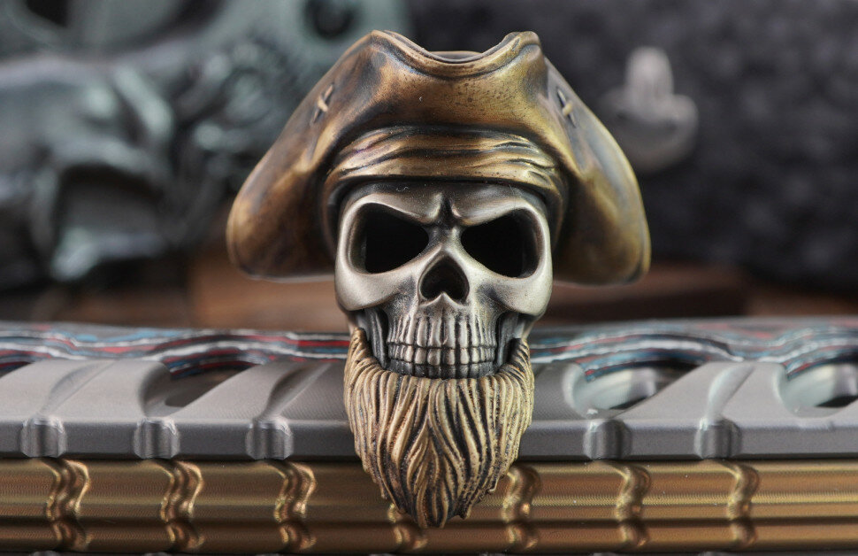 Бусина Bony Buddy на темляк Пират