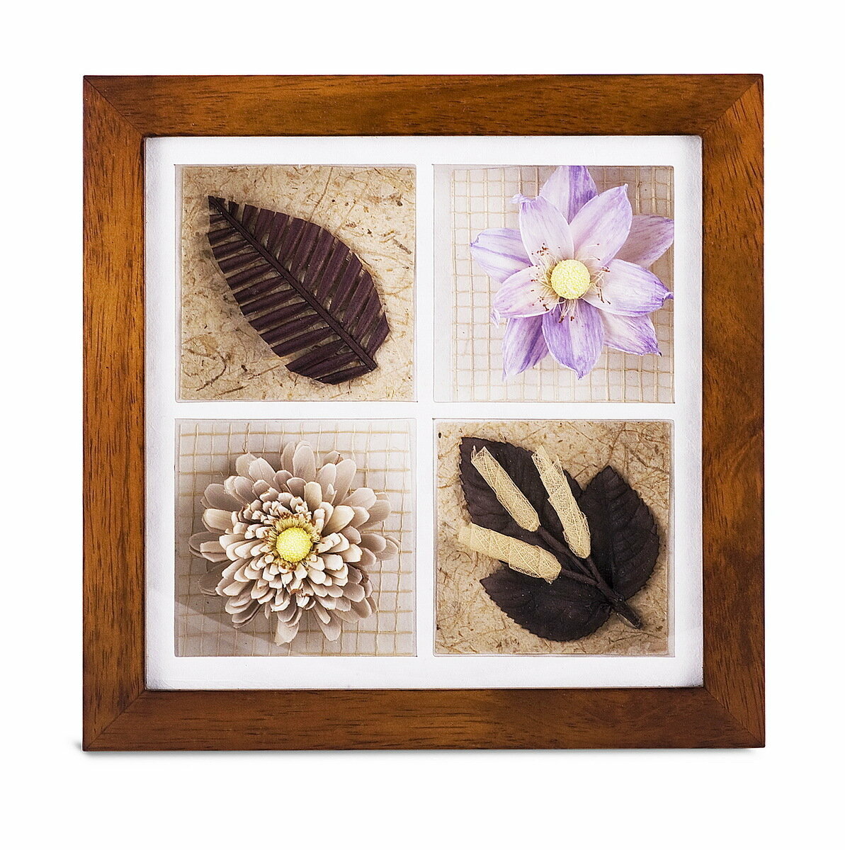 Панно настенное цветы из сухоцветов в деревянной рамке со стеклом