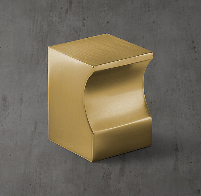Ручка-кнопка Restoration Hardware Atelier Atelier Large Lac.Burnished Brass 24120355 ABRS