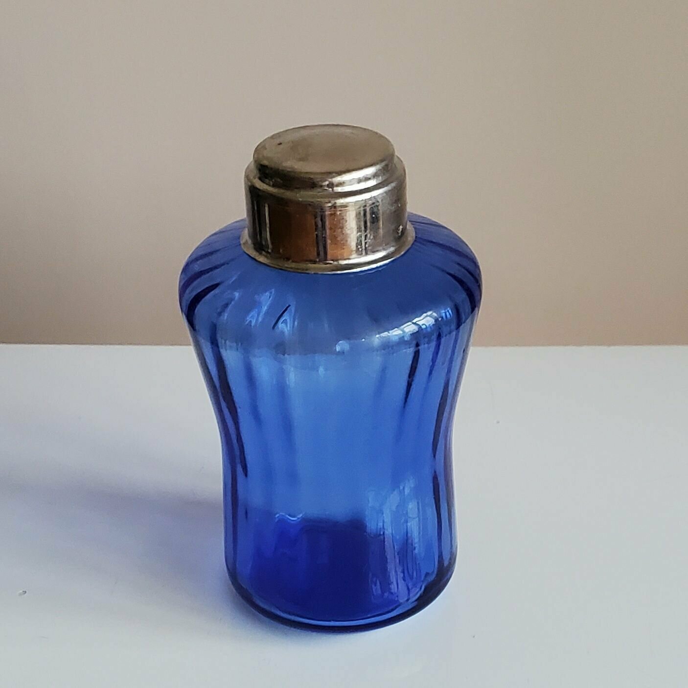 Чайница старинная, банка для хранения чая стеклянная кобальт