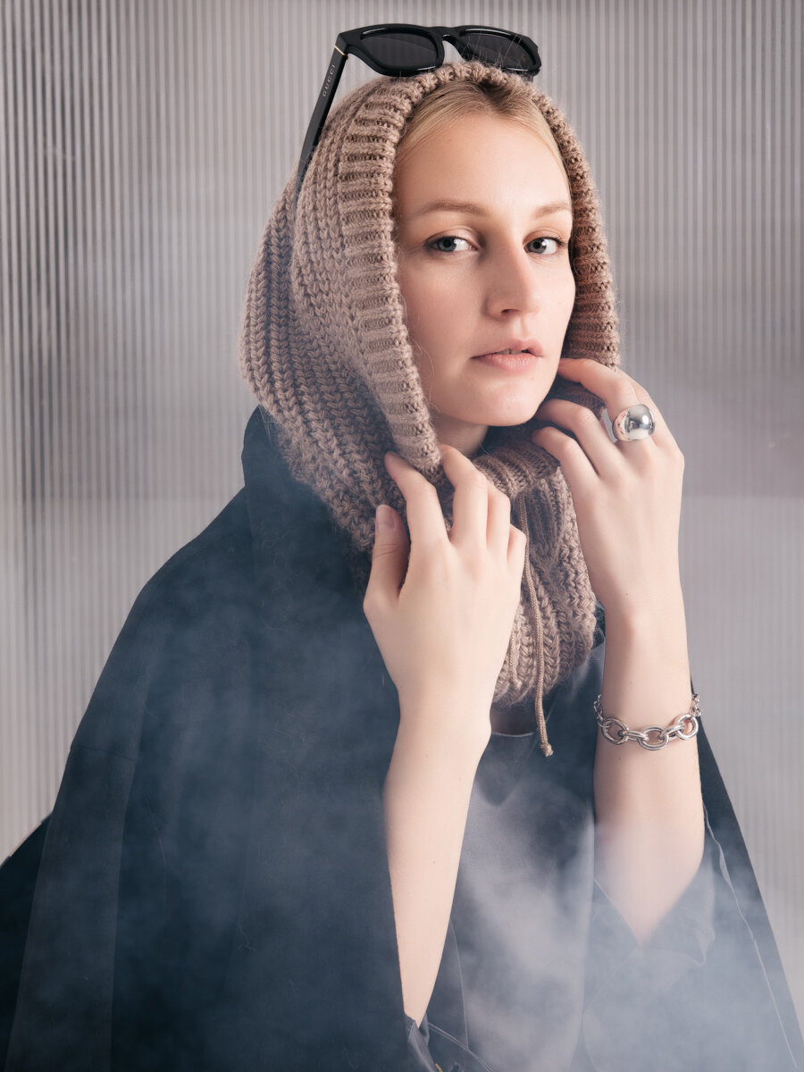 Капюшон для женщин