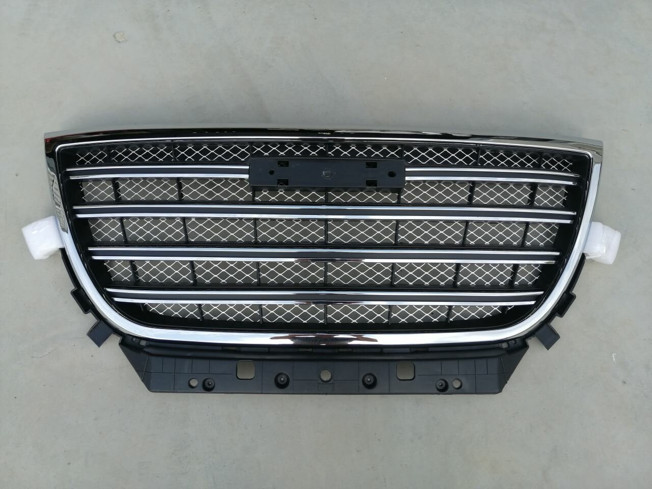 Решетка радиатора Haval H6 [1.5 16V 6MT внедорожник 4X2 бензин] 5509100XKZ36A