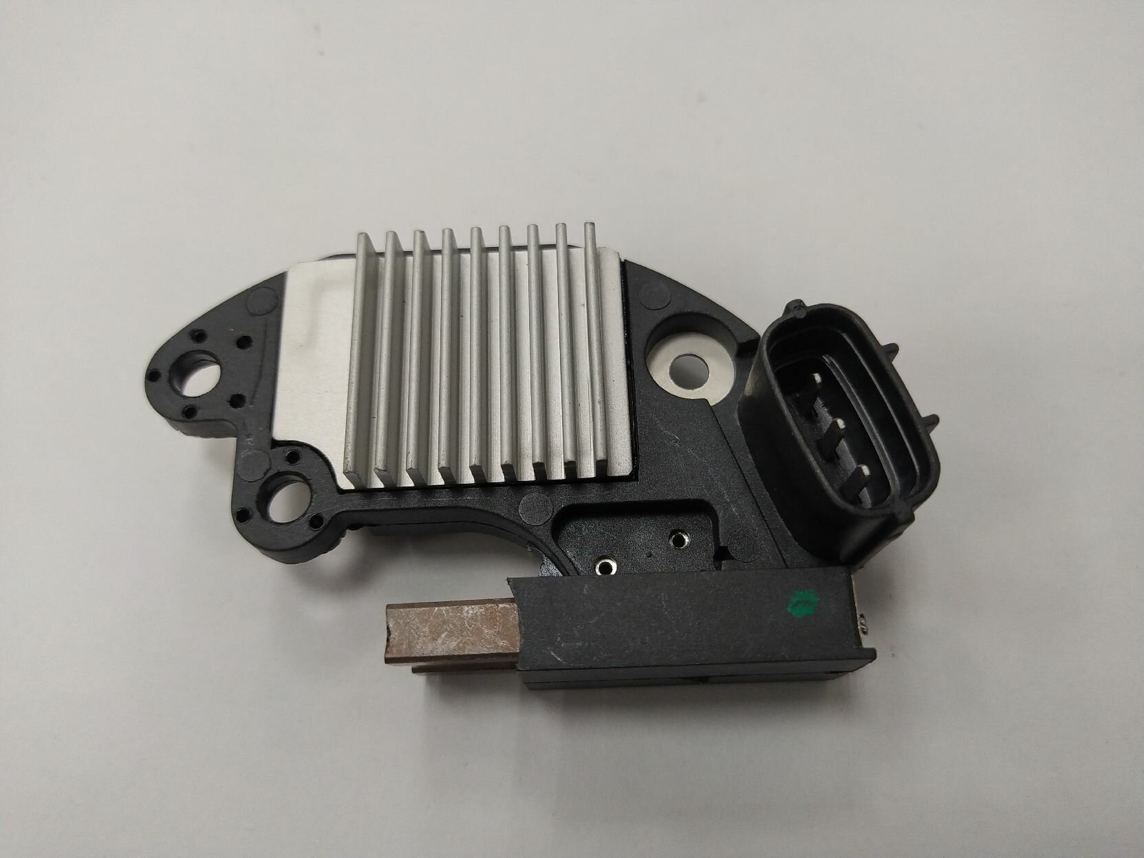 Реле генератора KRAUF Faw V5 [1.5 16V 5MT седан]