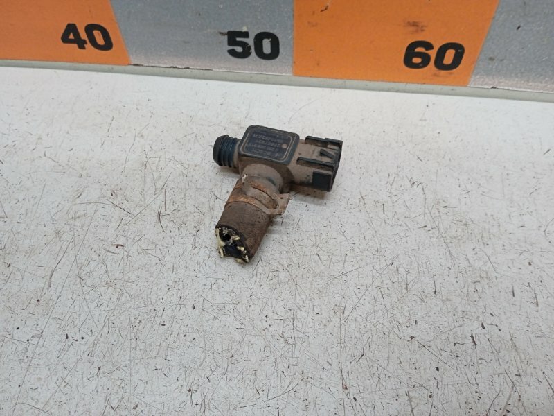 Б/У вакуумный, Опель Астра J Клапан Opel Astra 2010 J, 68 266804 OPEL арт. 25857931, 0265005313