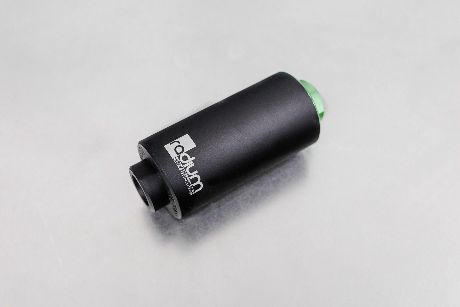 Radium Engineering Топливный фильтр с металлическим фильтрующим элементом (100 Micron)