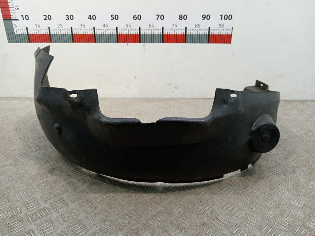 Подкрылок (защита крыла) передний правый Volkswagen Golf 3 1H0809961A арт. 2205796