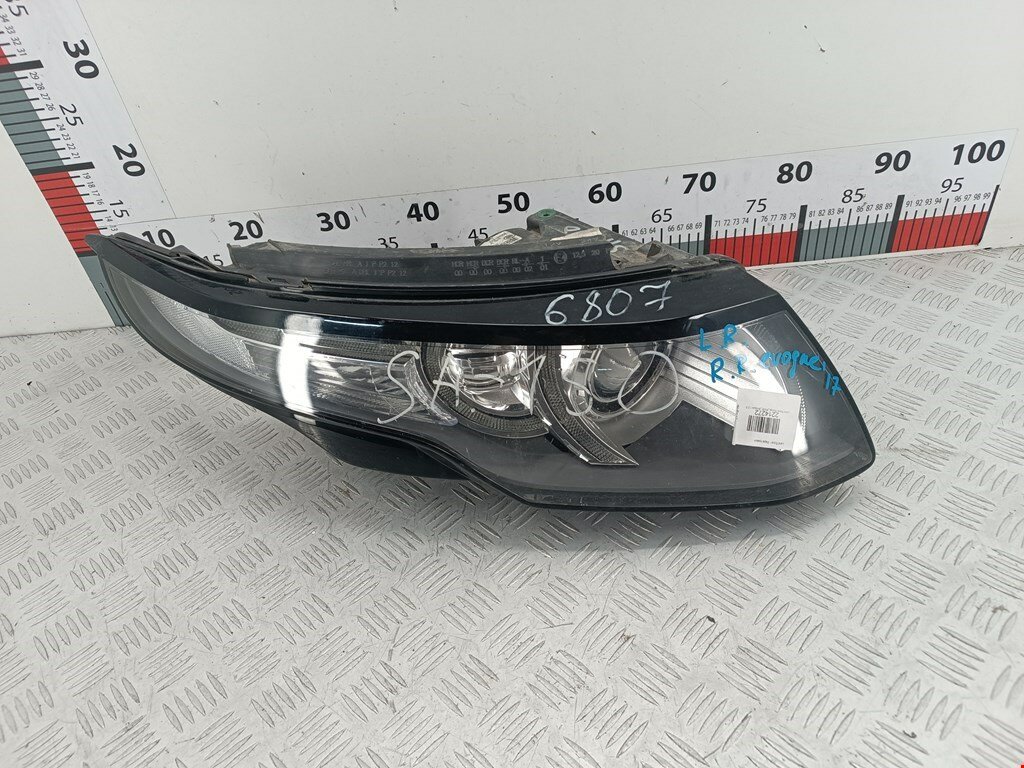 Фара правая Land Rover Range Rover Evoque 1 BJ3213W029EE арт. 2214272