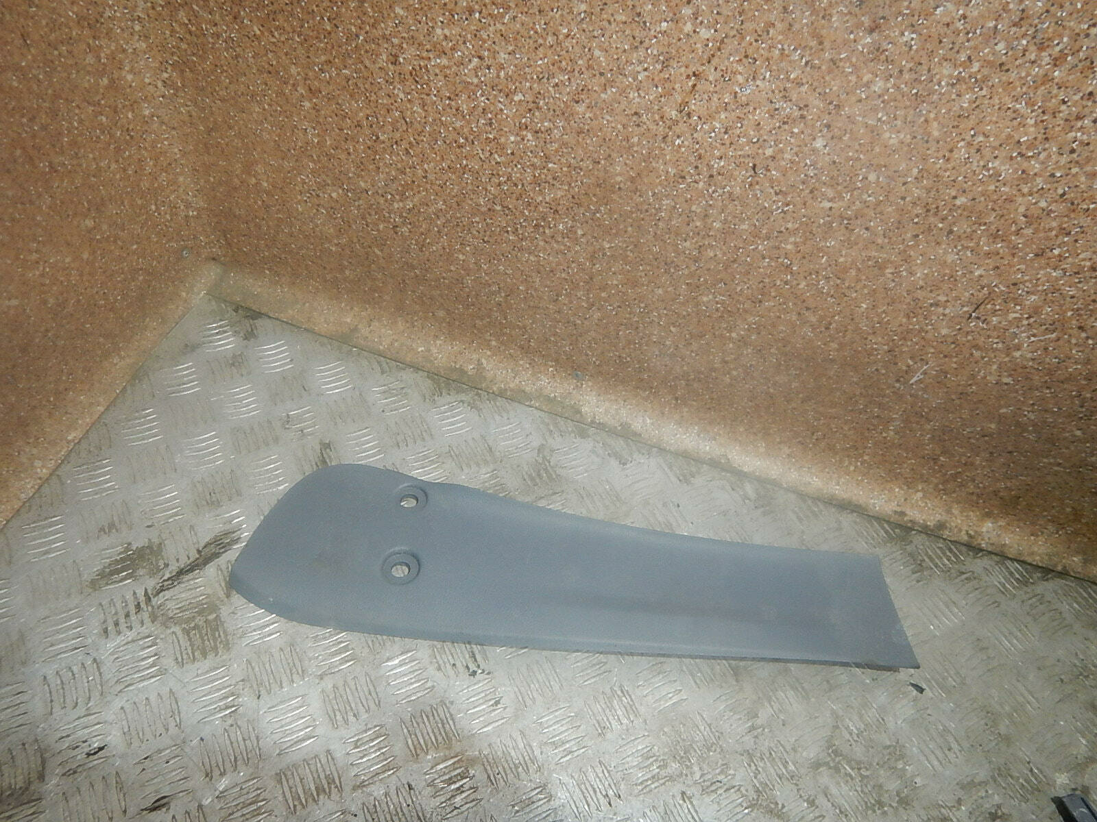 Б/У Накладка (кузов внутри), Ford (Форд)-S-MAX (06-) FORD S-MAX (06-10) Консоли левая. Без повреждений. 300900 FORD арт. ...