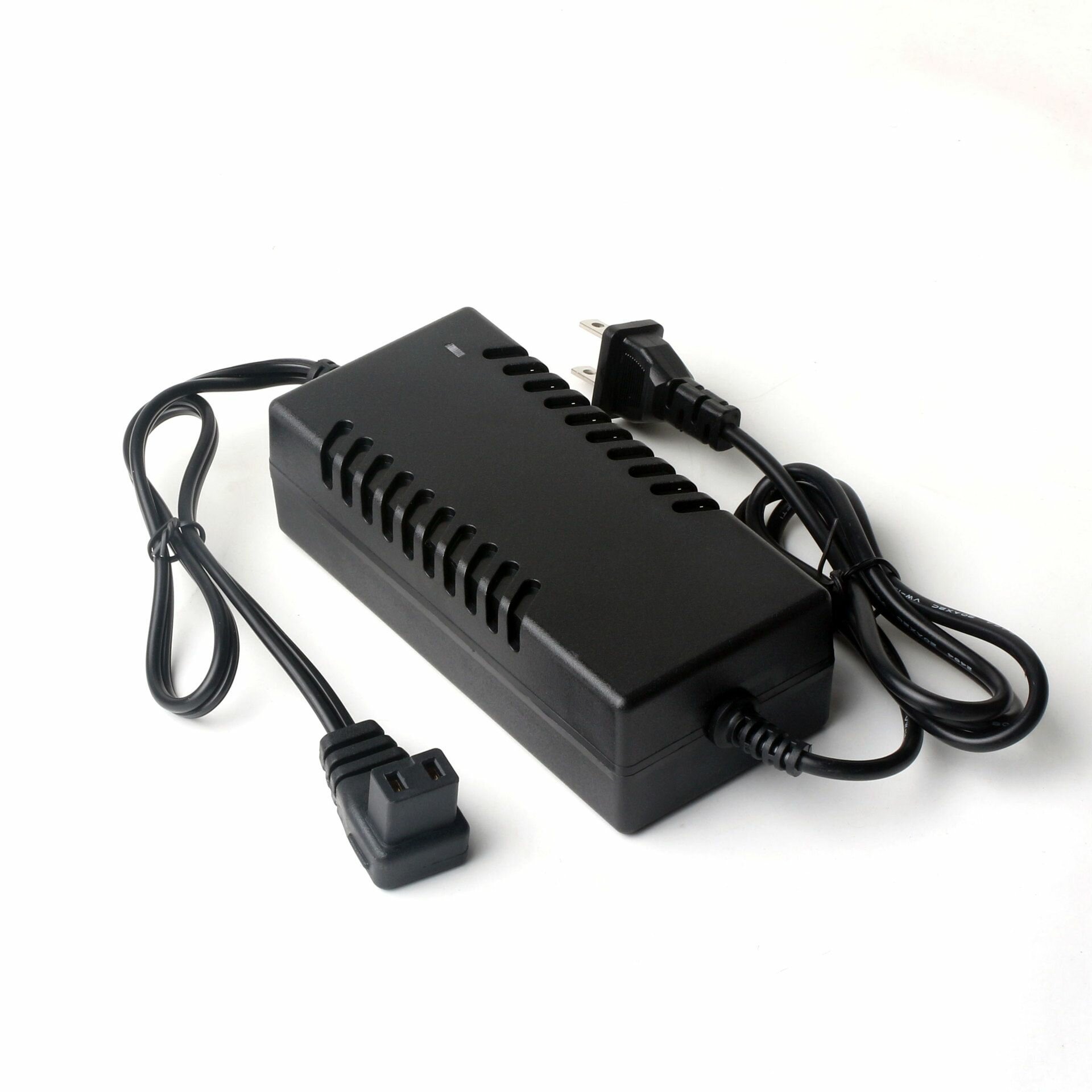 Блок питания GVE 60Вт 14.5В 4.1А для автомобильных холодильников Alpicool / Libhof / Meyvel адаптер 220В в 14.5В для компрессорных автохолодильников, зарядка от сети