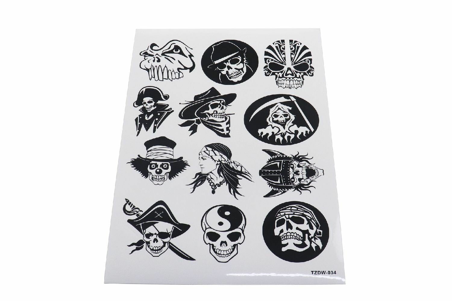 Наклейки: черепа черно-белые MV22A4D034 (12 элементов)(21х30)