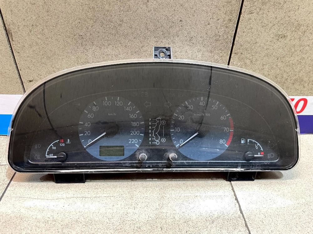 Панель приборов Citroen Xsara
