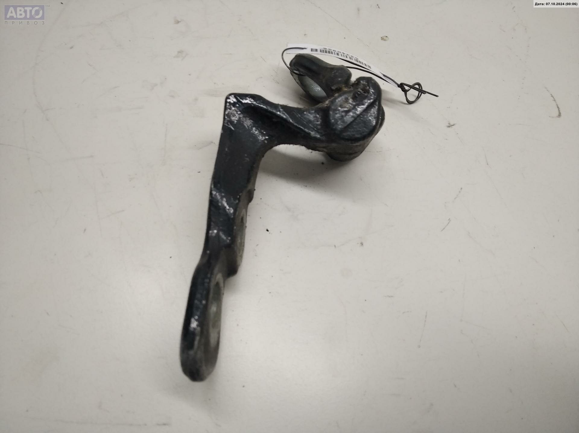 Петля двери передней правой Ford Focus 2 (2004-2010)