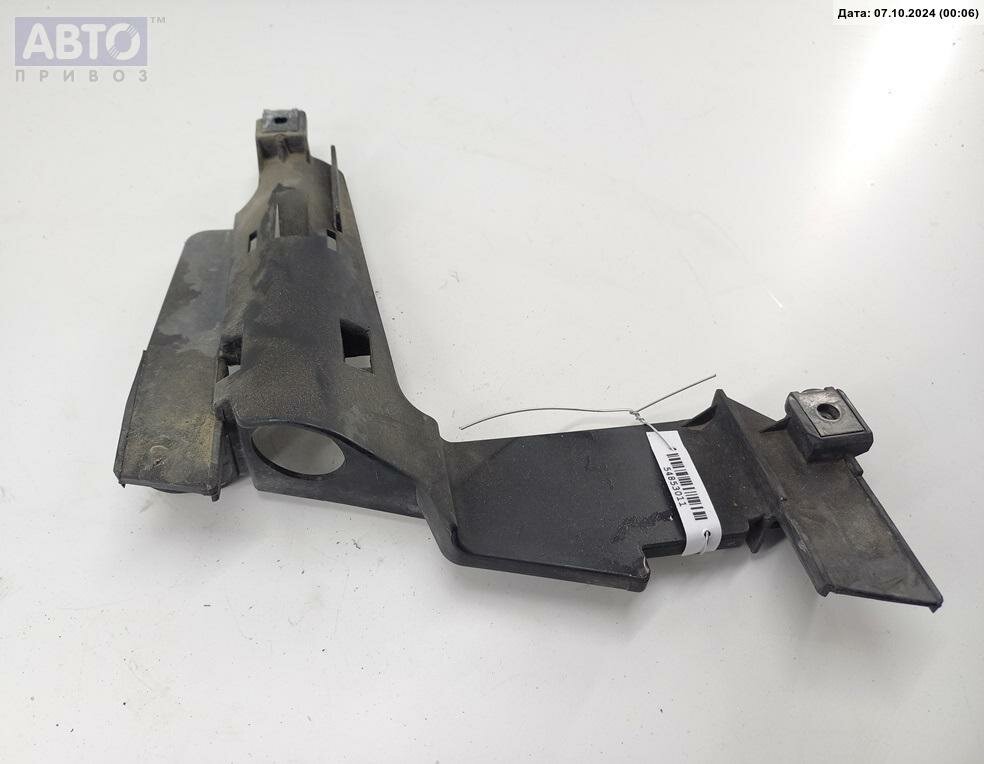 Крепление фары правой BMW 3 E46 (1998-2006)