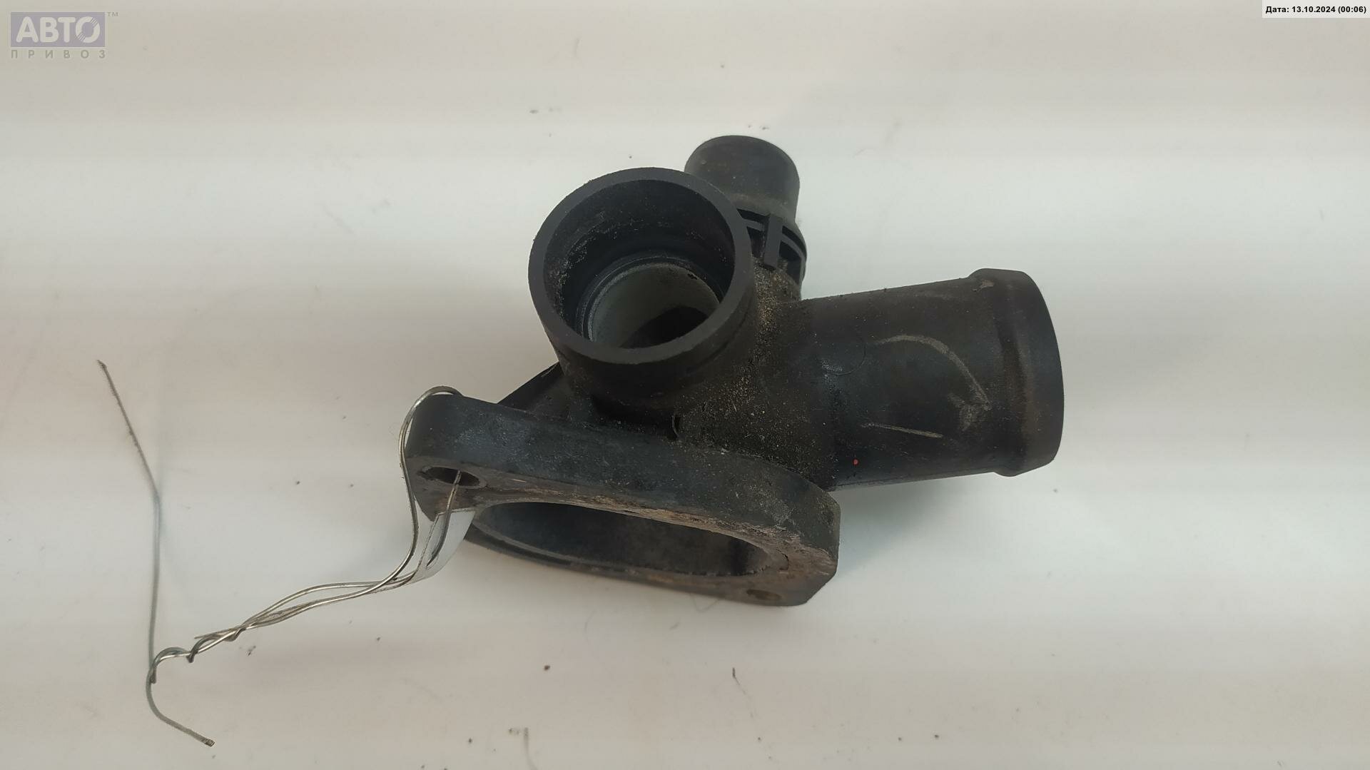 Корпус термостата Volkswagen Passat B5