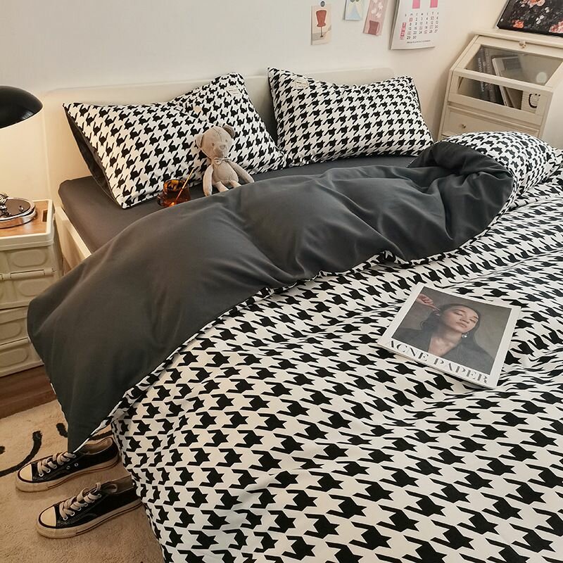 Комплект кровати из четырех предметов 2-х спальное 200х230 см, зимнее -sz