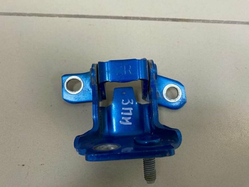 Петля двери задней правой верхняя Mazda CX-5 KE 2011-2017 кат.номер: KD5372210