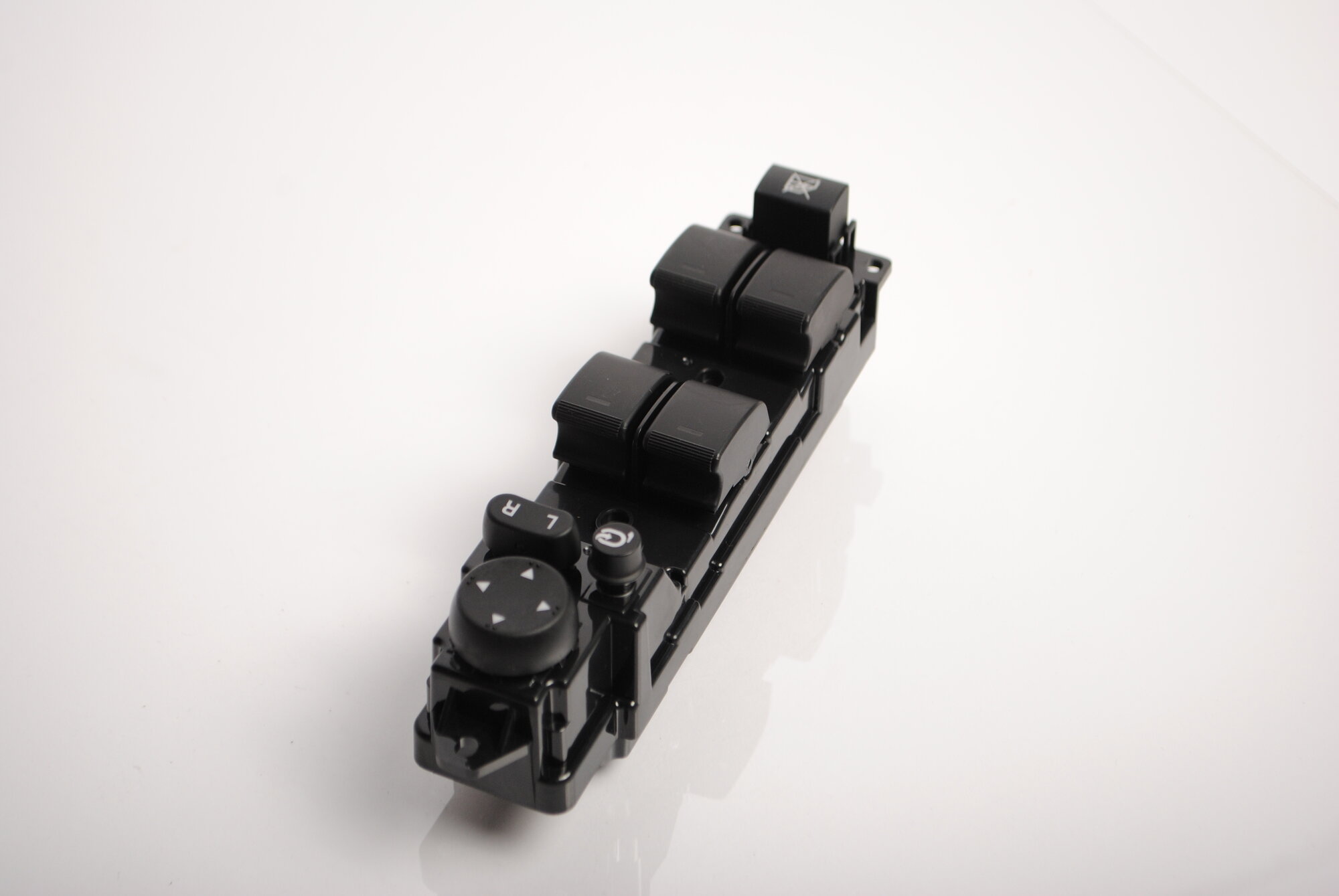 Блок управления стеклоподъемниками SG1E-66-350 Powertec MAZDA