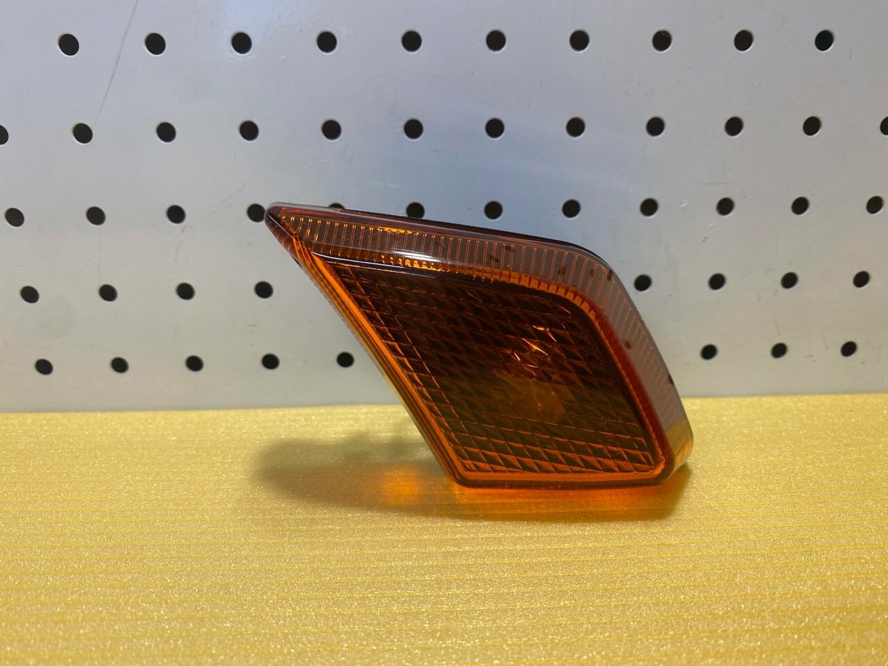 Указатель поворота Mercedes Actros MP4 MP5 Мерседес правый