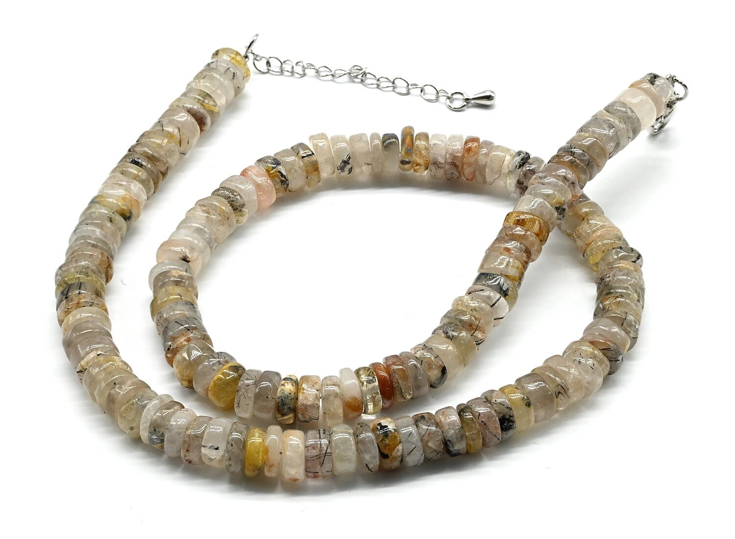 Бусы, кварцит